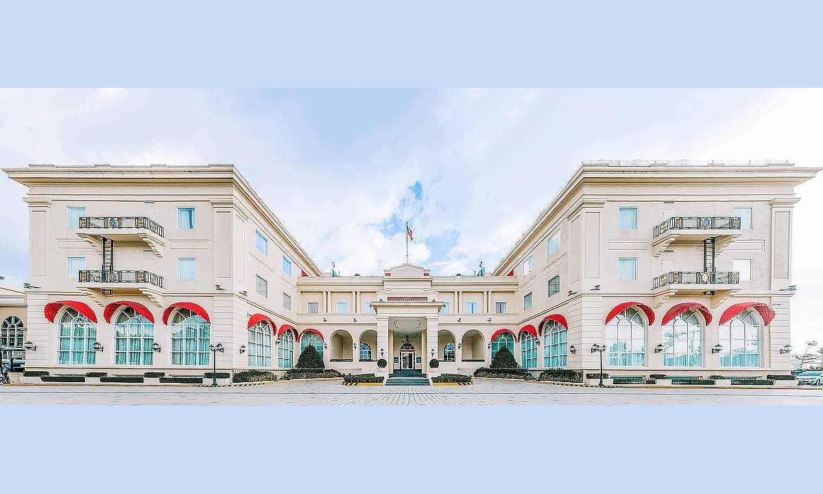Enjoy history in style at Rizal Park Hotel - Property Report